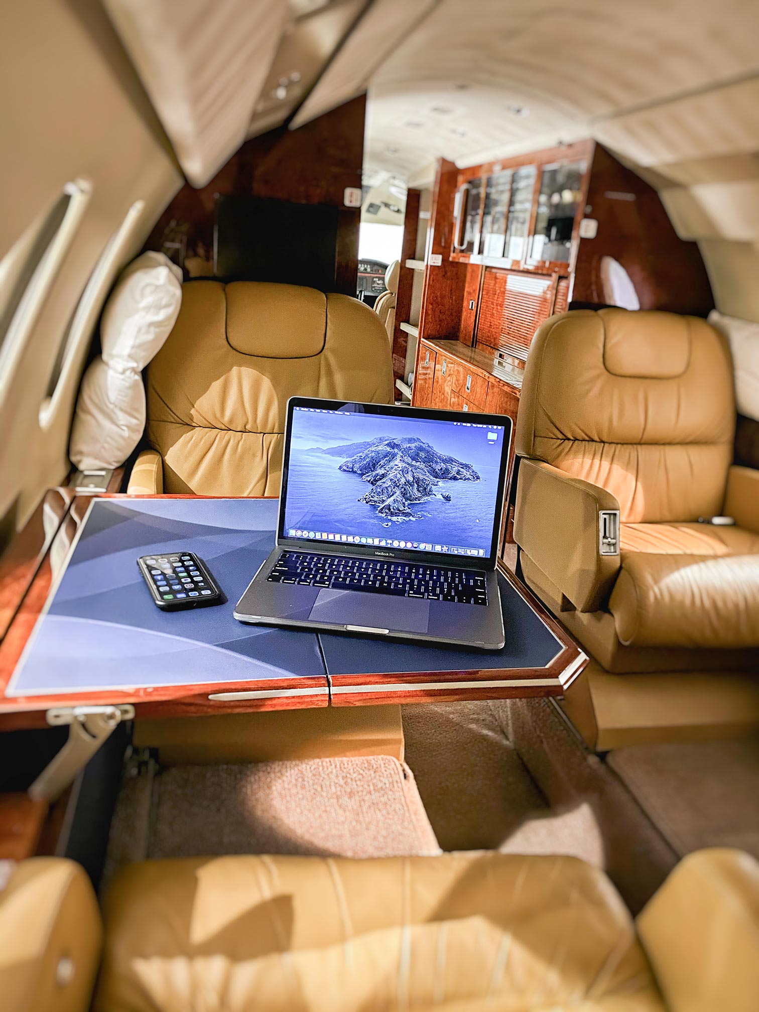 Private Charter Flights & Aircraft Management Services | Short Hills ...